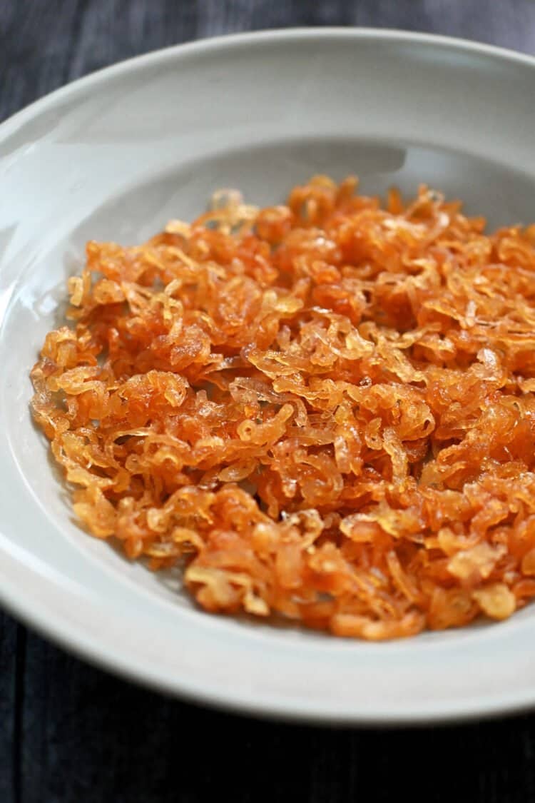 Crispy Shallots and Shallot Oil (Microwave Method) - Nom Nom Paleo®