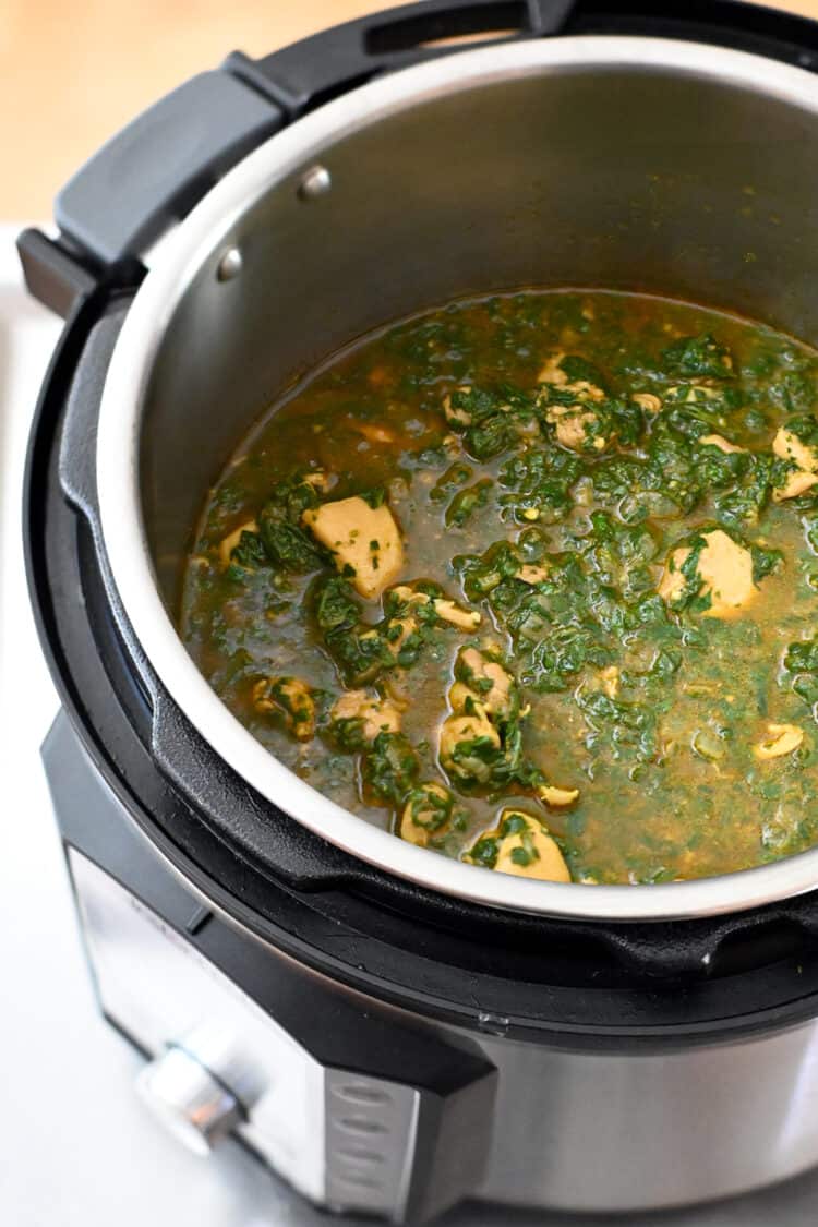 Chicken Saag Recipe - Easy, Healthy, and Delicious